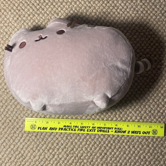 Pusheen | Toys | Large Pusheen Plush | Poshmark